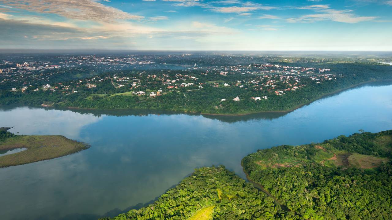 Brasileiros redescobrem a "Cidade Branca", um tesouro de história às ...